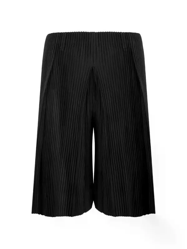 Issey Miyake Pleated Wide-leg Shorts - Black