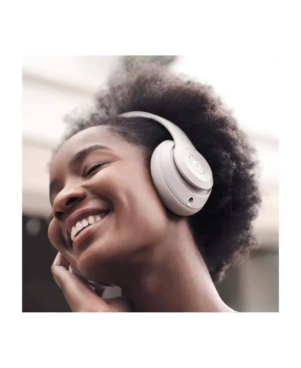 BEATS Wireless Noise Cancelling Over-ear Headphones