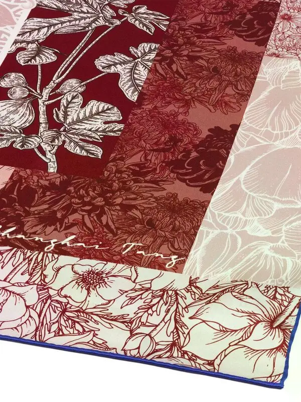 Shanghai Tang Hui-print Silk Scarf