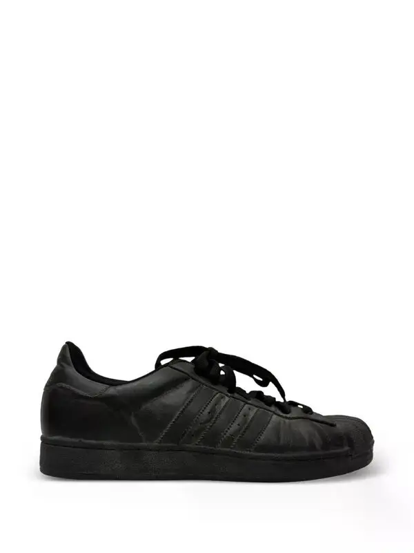 Adidas Superstar Sneakers