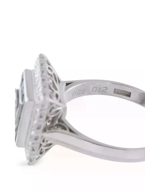 LB EXCLUSIVE Platinum Sapphire And Diamond Ring