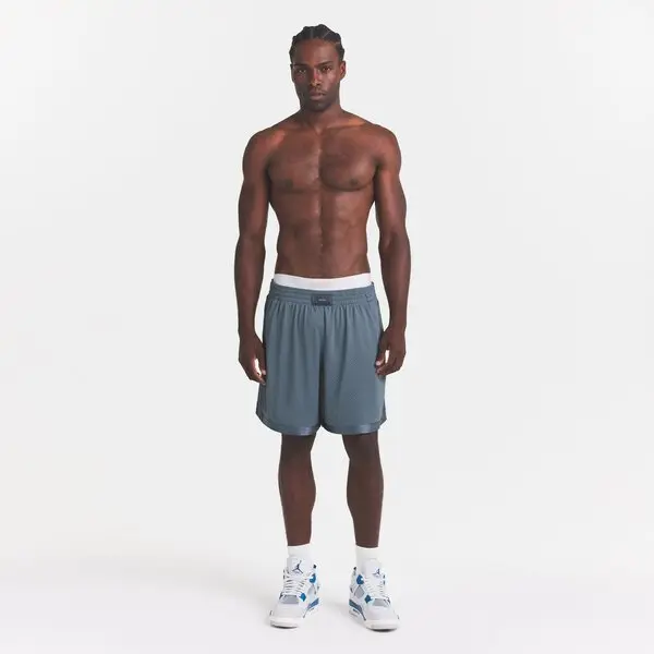 SKIMS 5" Sports Mesh Short