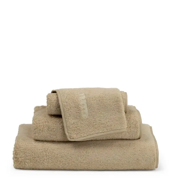 Frette Cotton Unito Wash Cloth - Beige