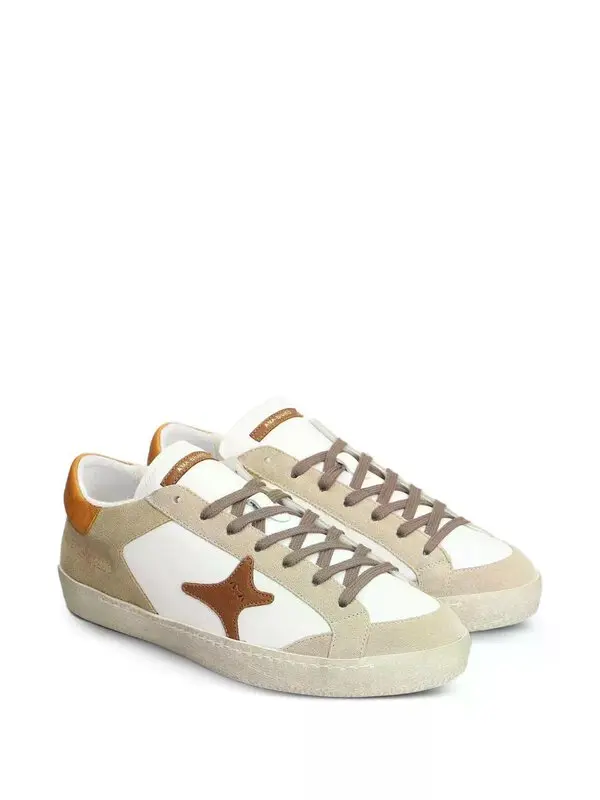 AMA-BRAND Suede Panelled Star Patch Sneakers