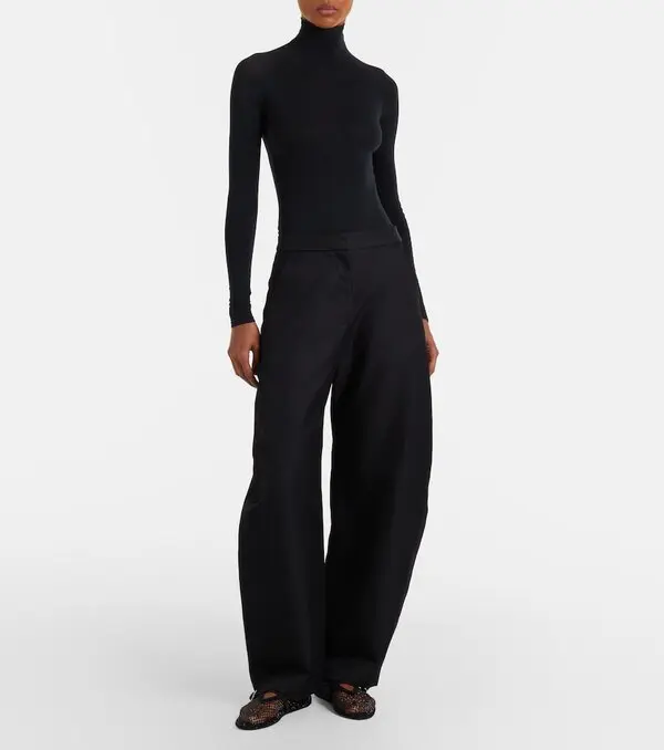 Alaïa Embellished Fishnet Ballet Flats