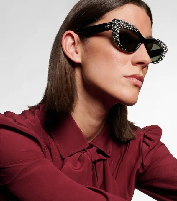 Gucci Double G Embellished Cat-eye Sunglasses - Black