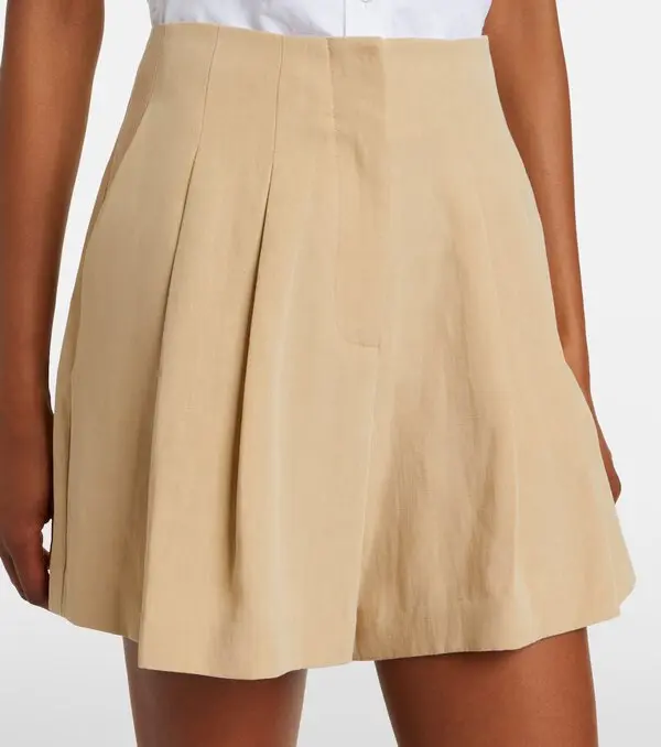 Veronica Beard Gables Pleated Shorts - Beige