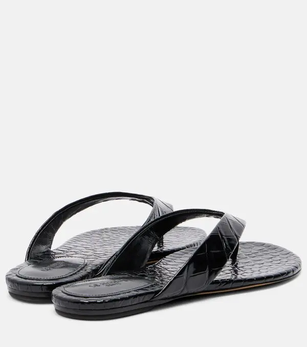 Le Monde Beryl Croc-effect Leather Thong Sandals