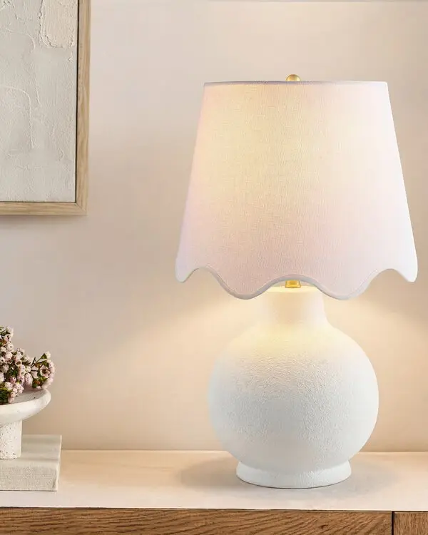Quince Coastal Ceramic Table Lamp With Scallop Shade