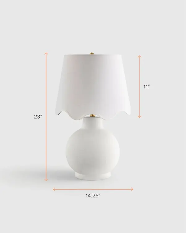 Quince Coastal Ceramic Table Lamp With Scallop Shade