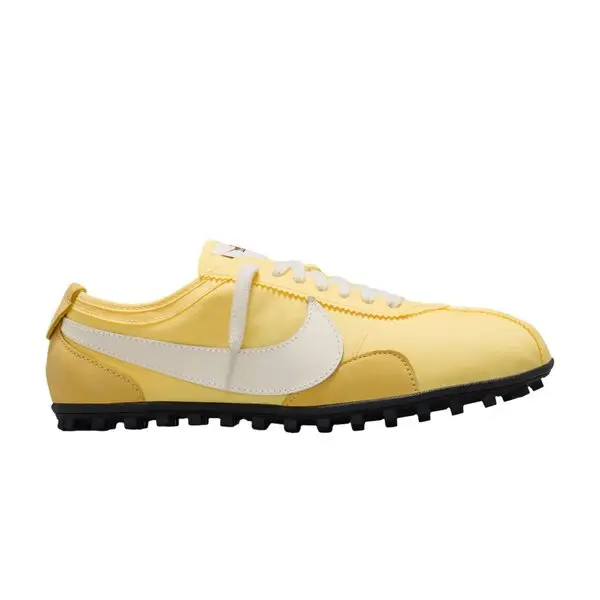 Nike Moon Og Sneakers