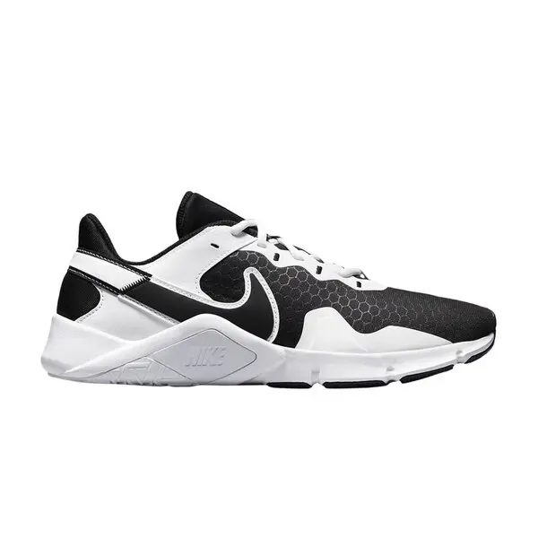 Nike Legend Essential 2