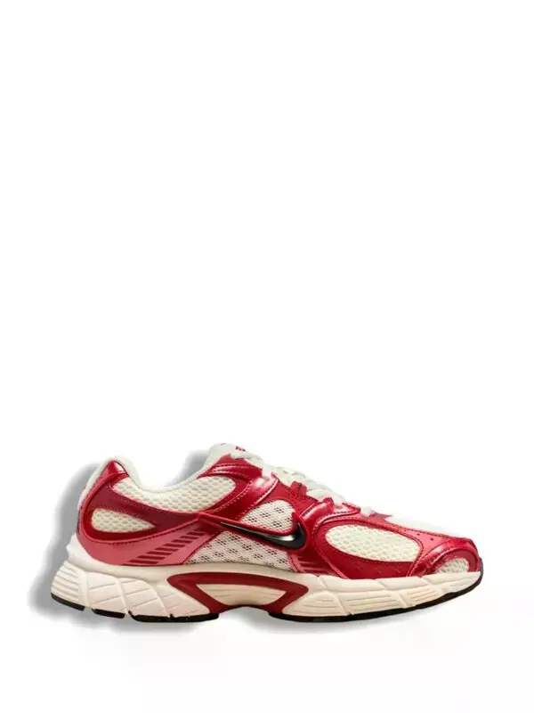 Nike V5 Rnr Panelled Sneakers