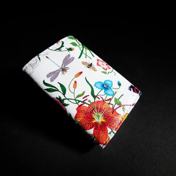 Gucci Flora-motif Bi-fold Card Case Fabric - White