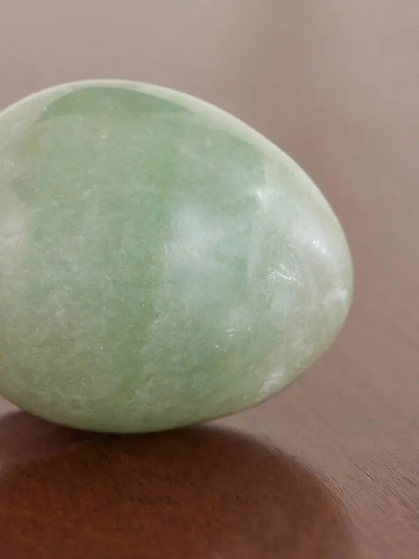 FOURTH STREET Egg Paperweight