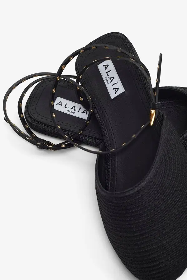 Alaïa Paper Straw Flat Sandals - Black