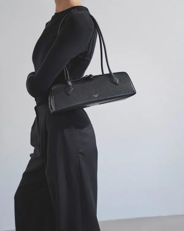 Alaïa Le Teckel Leather Bag - Black