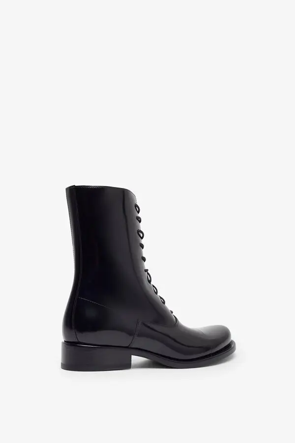 THE ROW Kai Lace-up Leather Boots - Black