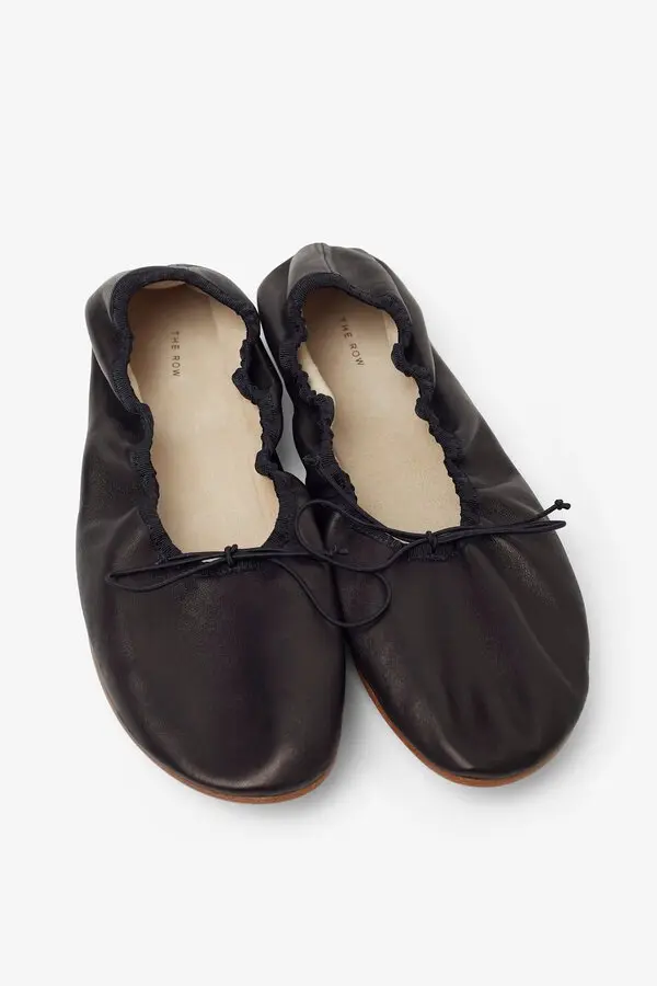THE ROW Round Leather Ballet Flats