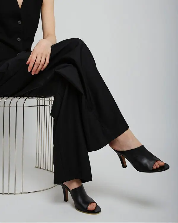 THE ROW Signum Mules - Black