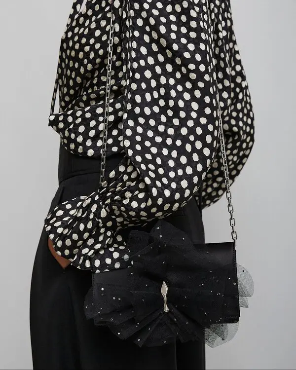 CHRISTIAN LOUBOUTIN Bettina Bow Clutch - Black