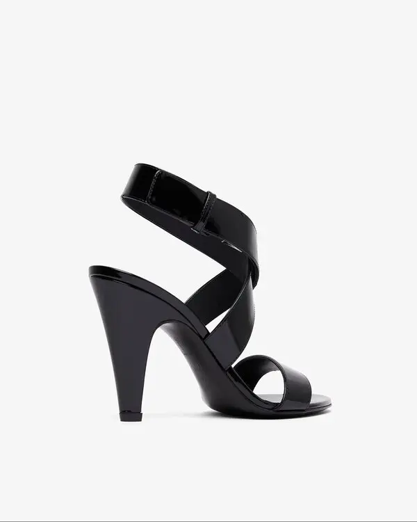 Alaïa 90 Patent Leather Heeled Sandals