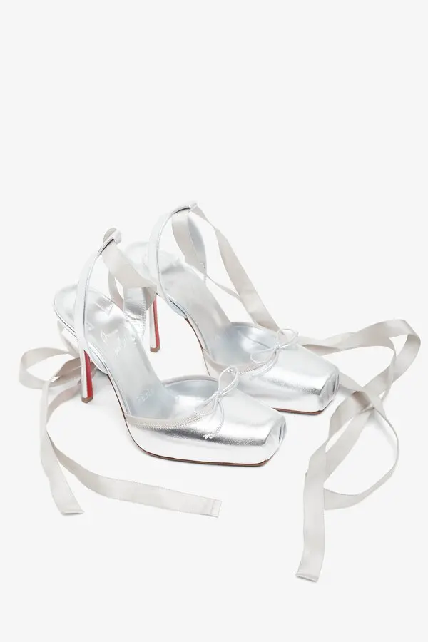 CHRISTIAN LOUBOUTIN Cassia 100 Lace Up Pumps - Silver