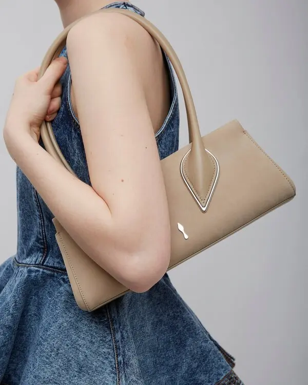 CHRISTIAN LOUBOUTIN Venus Baguette