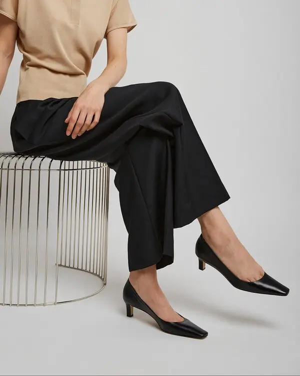 THE ROW Carla 45 Leather Pumps - Black