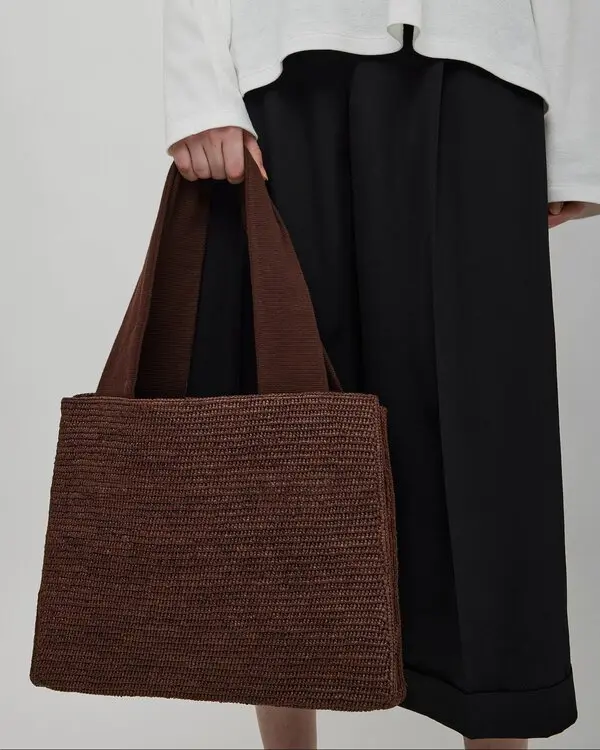 THE ROW Loretta Raffia Tote - Brown