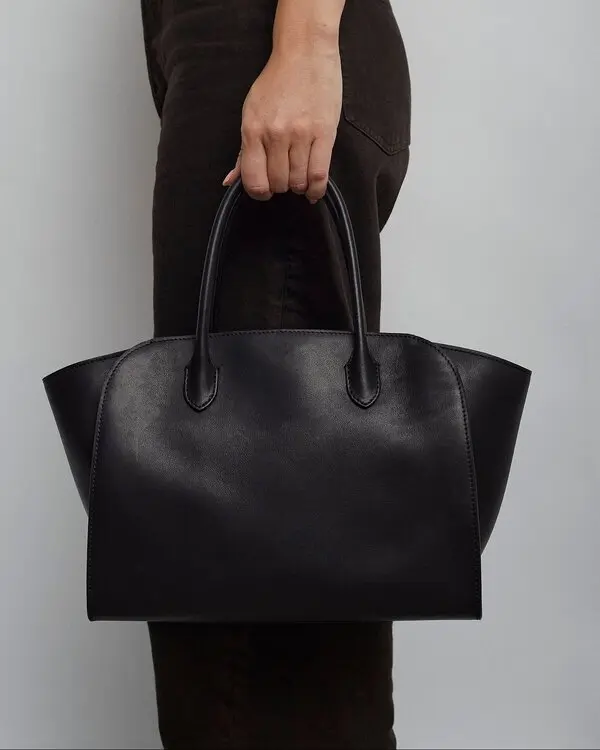 THE ROW Marlo 12 Leather Tote - Black