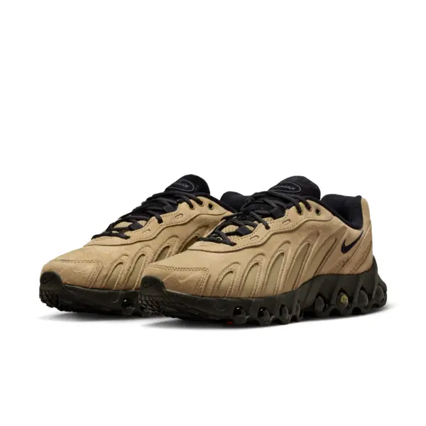 Nike Air Max Dn8 Leather Sneakers