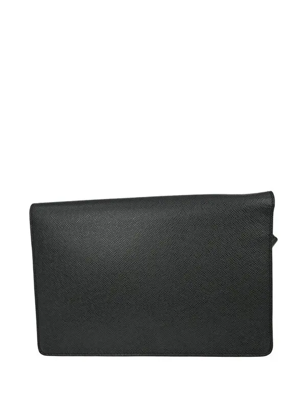 LOUIS VUITTON 1990-2000s Taiga Veraiya Clutch