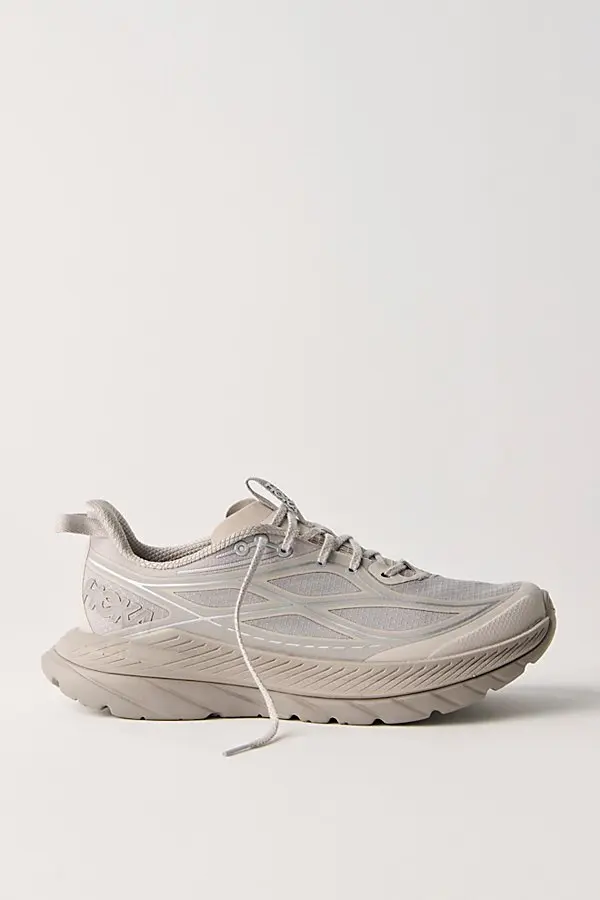 HOKA® Remastered Speed Trainers - Putty/cement