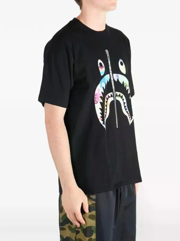 A BATHING APE Art Camo Shark-print T-shirt - Black