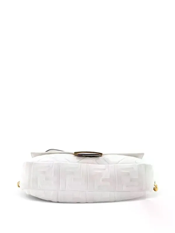 Fendi Baguette Nm Bag Zucca Embossed Leather Medium - White