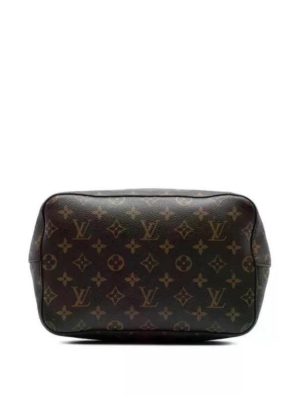LOUIS VUITTON 2017 Monogram Neonoe Mm Bucket Bag