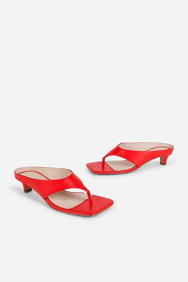 Intentionally Blank Year Ahead Flip-flop Kitten Heels - Red