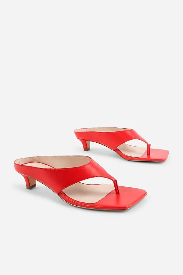 Intentionally Blank Year Ahead Flip-flop Kitten Heels - Red