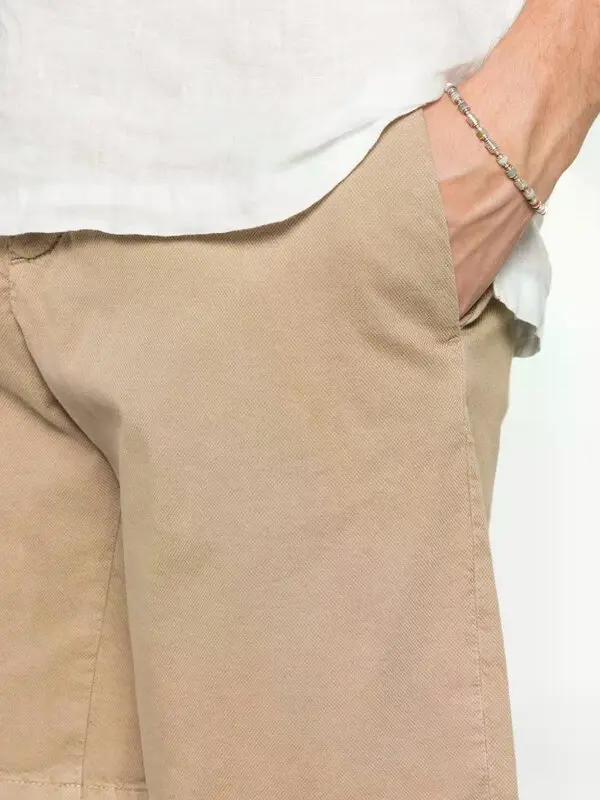 Jacob Cohen Logo Patch Straight Leg Shorts - Neutrals