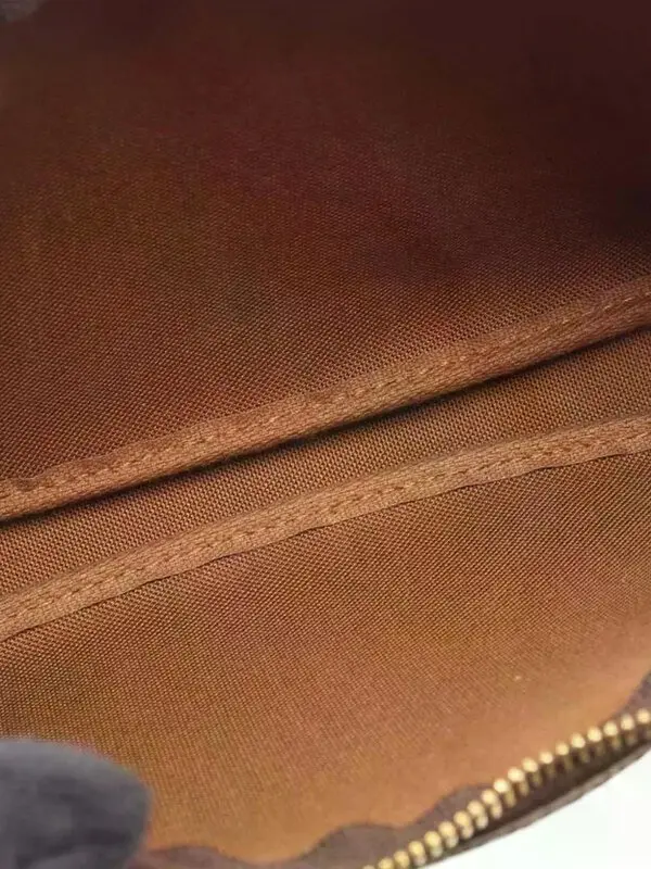 LOUIS VUITTON 2000 Monogram Pochette Accessoires - Brown