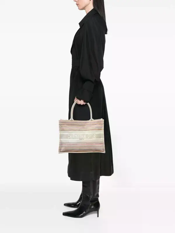 Dior 2020 Embroidered Book Tote Bag - Grey