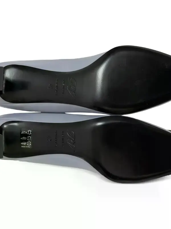 ROGER VIVIER Trompette Buckle Pumps