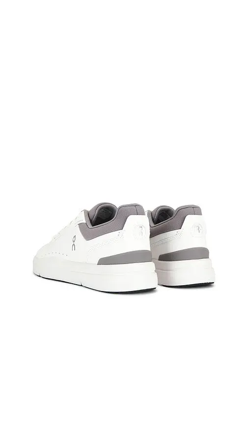 On The Roger Advantage Sneakers
