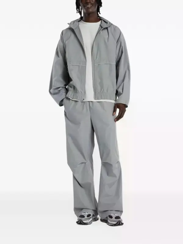 NEW BALANCE Elusive Shell Trousers