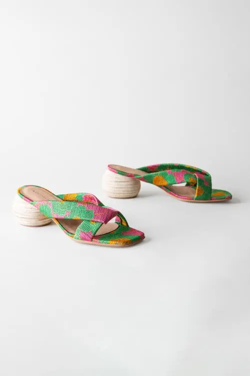 HUMA BLANCO Kira Woven Textile Slide Sandal - Floral
