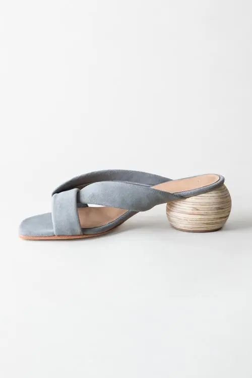 HUMA BLANCO Kira Slide Sandal - Grey Suede