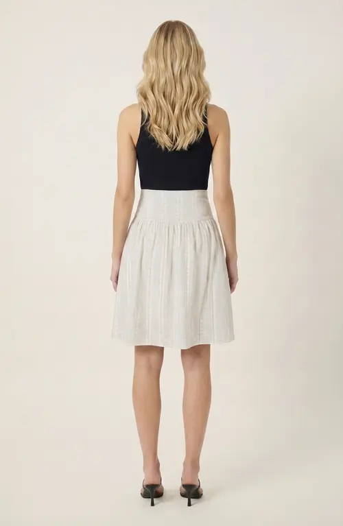 MODENAIRE Textured Smocked Waist A-line Skirt