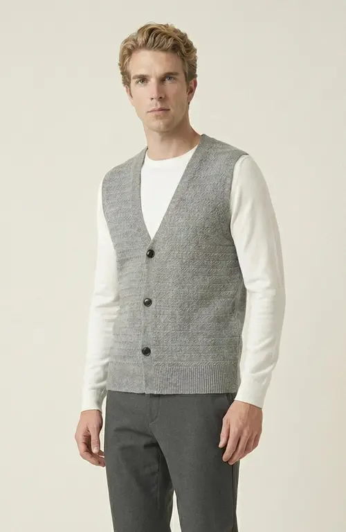 MODENAIRE Textured Knit V-neck Button-front Vest - Gray