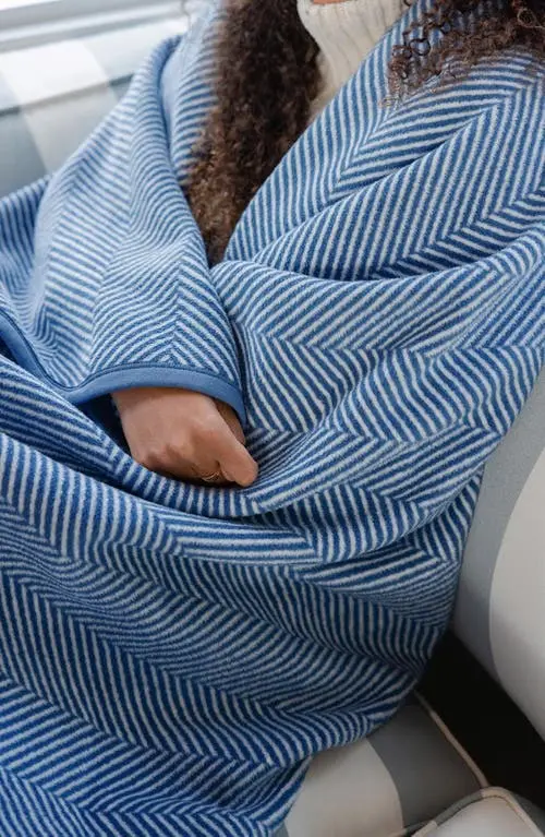 CHAPPYWRAP Harborview Herringbone Throw Blanket